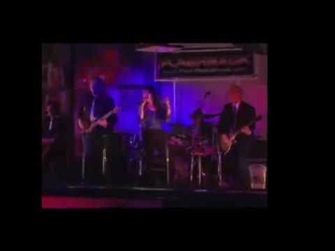 Shari Wilson live performance - YouTube