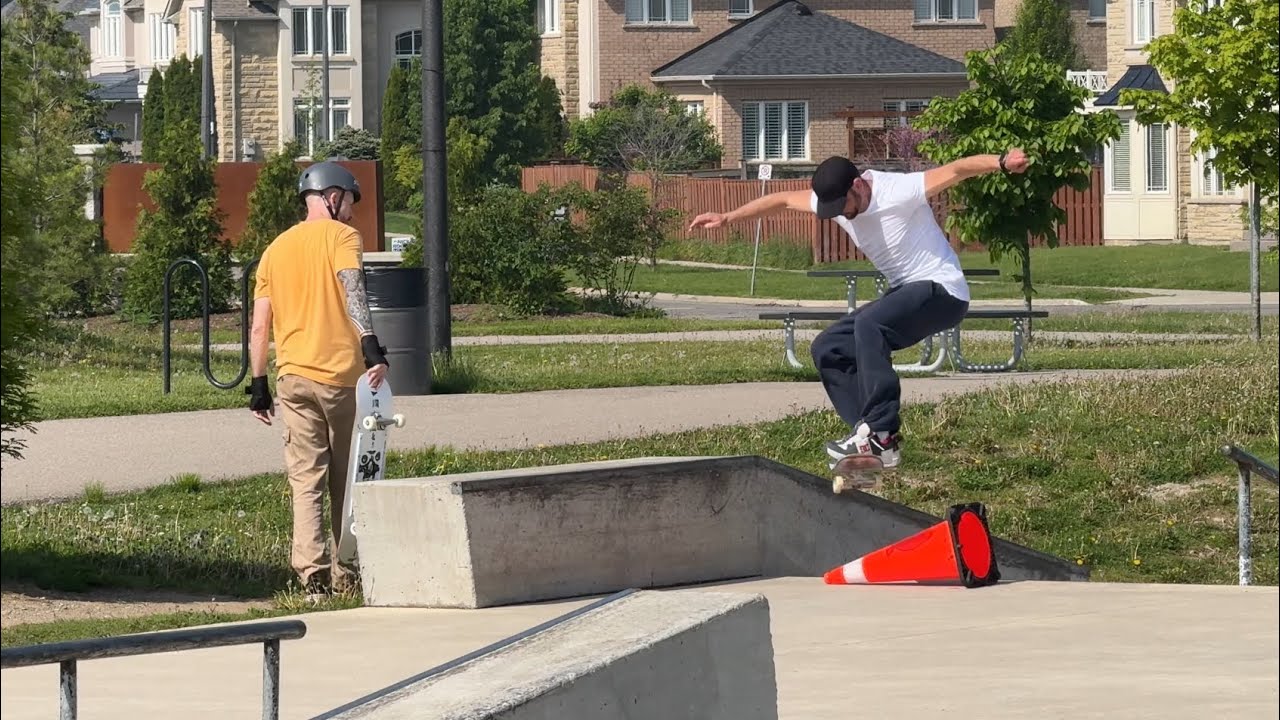 🛹 Sunny Summer Skate Sessions 📍 Milton Ontario Canada - YouTube