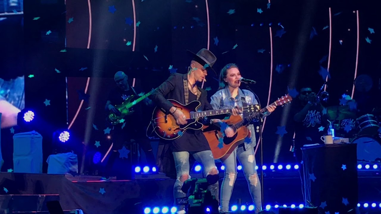 Espacio Sideral- Jesse & Joy En Concierto (Arena Ciudad De Mexico ...