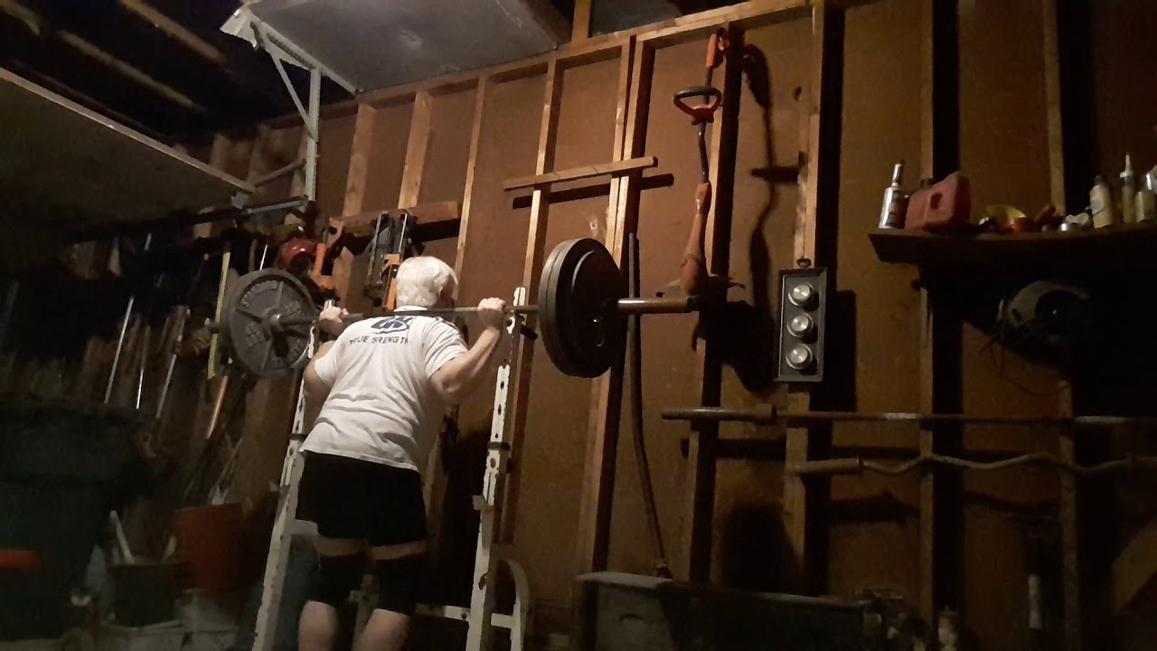 Speed Squats 300 1x3 - YouTube