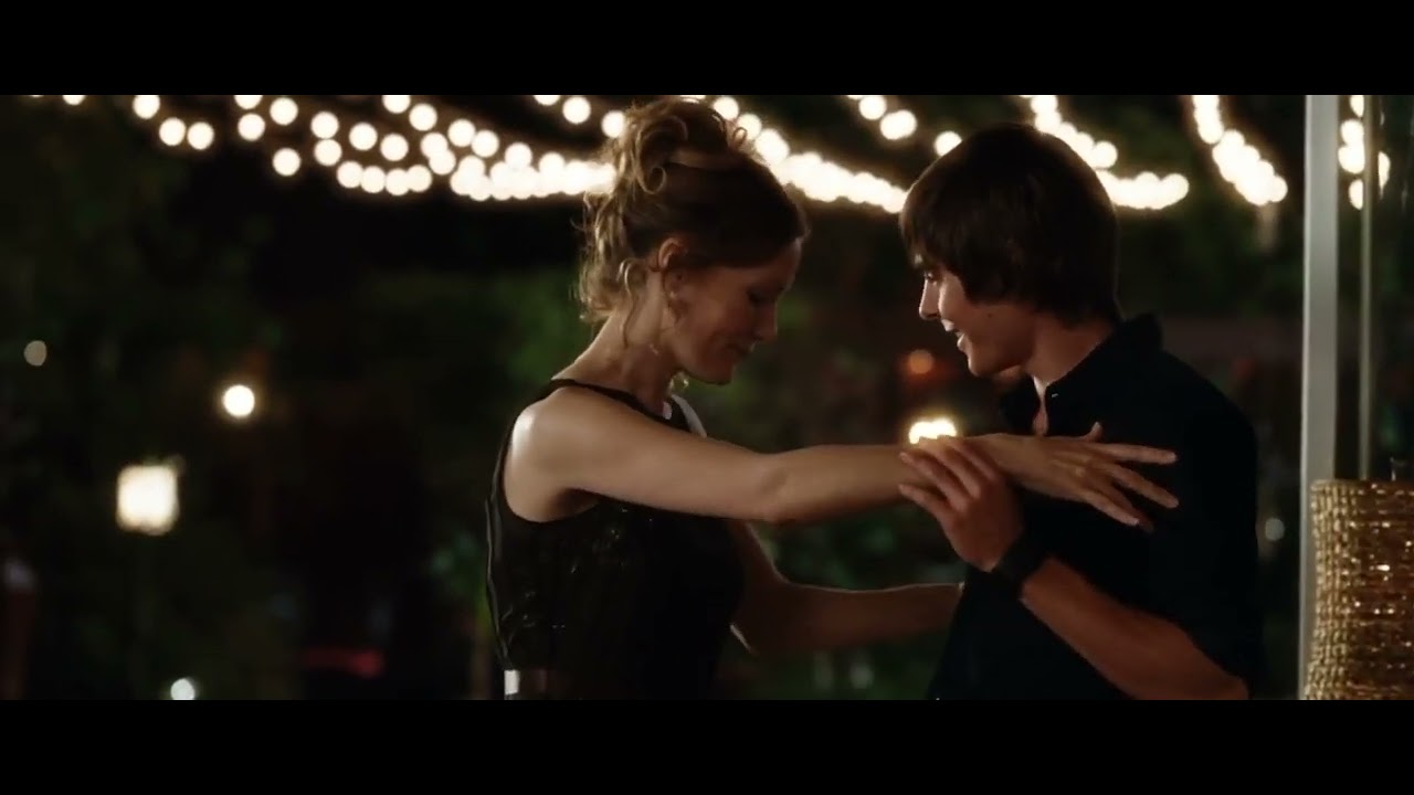 17 Again 2009 Mike Talks with Scarlet scene - YouTube