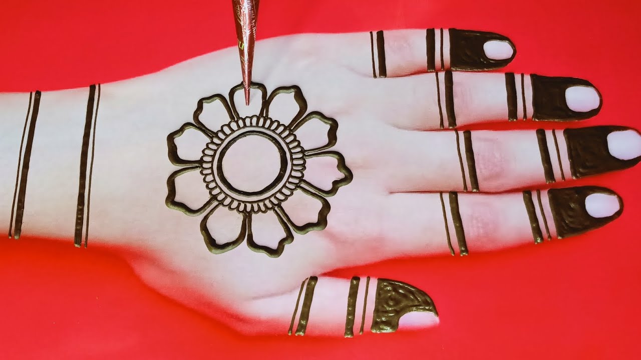 New Beautiful Gol Tikki Mehandi design | Simple Flower Mehndi design ...