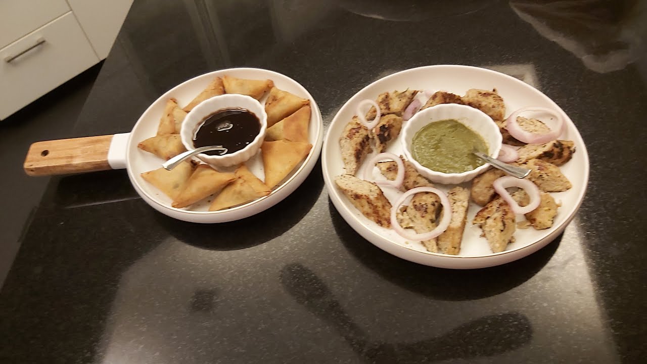 My homemade chicken kebabs & samosa for starter - YouTube