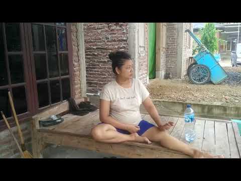 Pagi Hari Si Bumil Melayani Suami dan Anak..