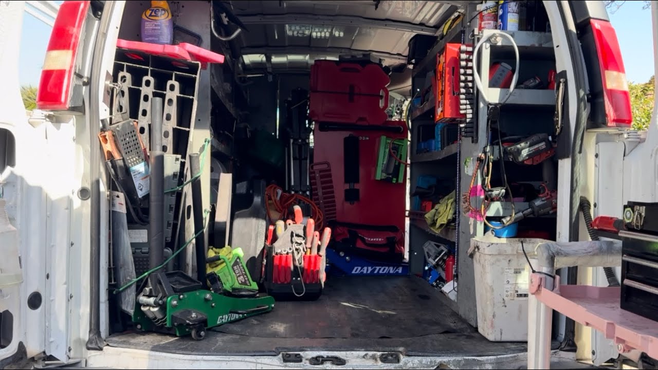 Quantum Mobile Mechanic Van Tour and Setup - YouTube