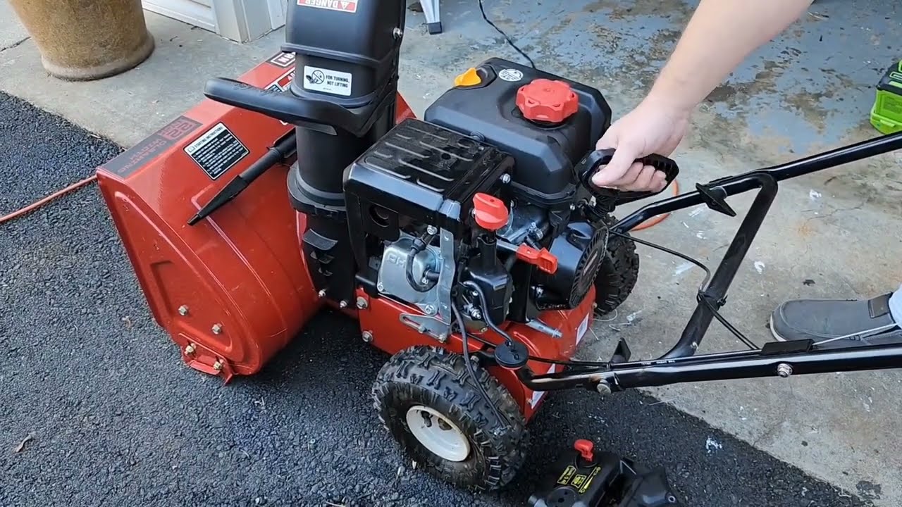 Small engine won't start? Watch this! Repairing and Modifying a ...