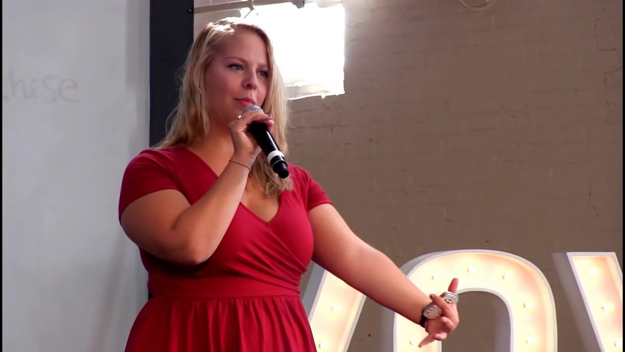 Julia Nunes, Singer Songwriter XOXO Festival 2012 - YouTube