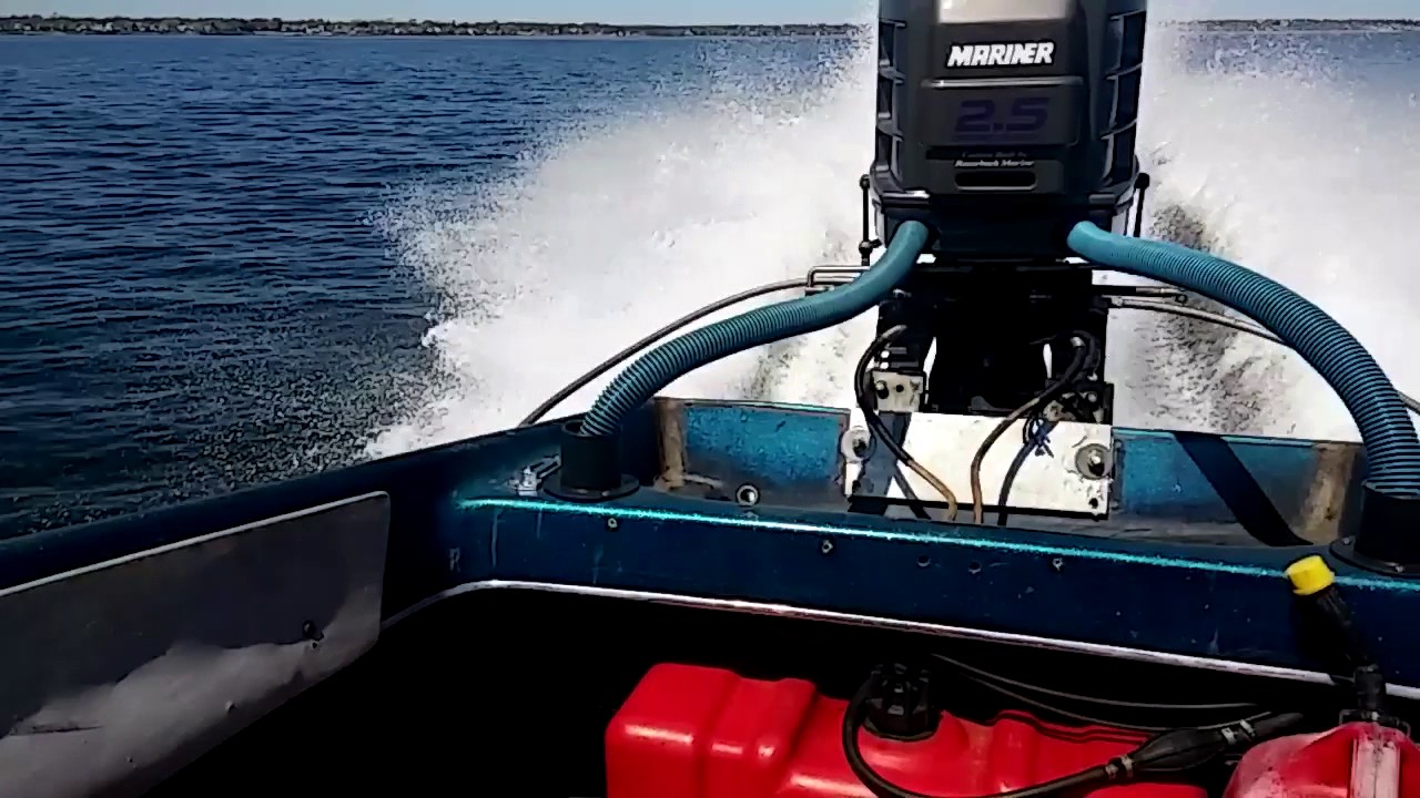 Hydrostream vector haulin' ass on the Narragansett bay - YouTube