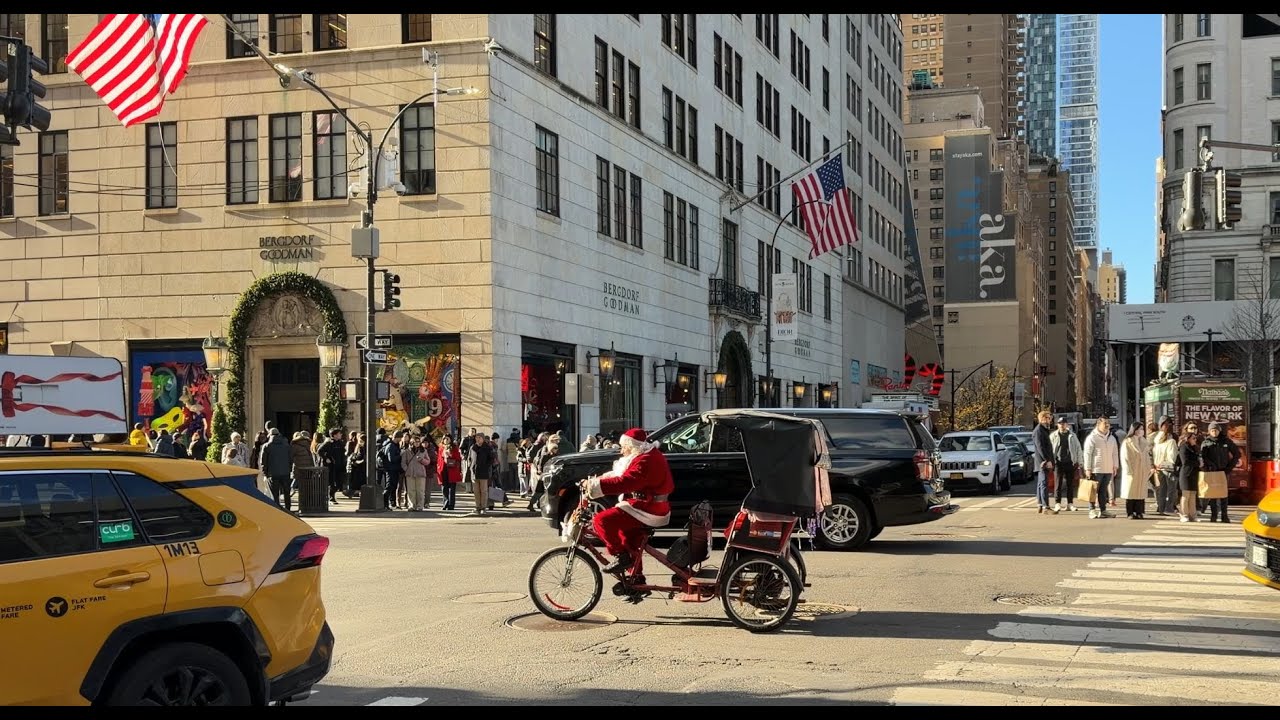 Fifth Avenue Christmas Walk | 4K - YouTube