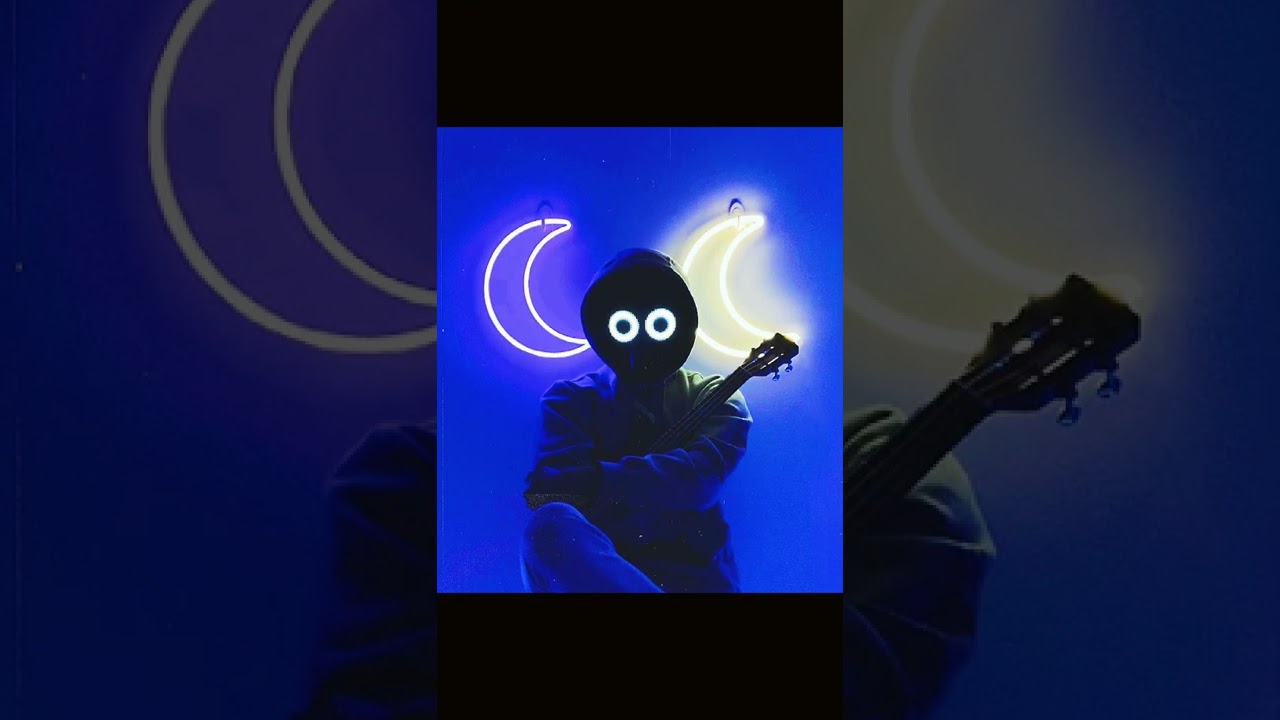 La cancion toxic con auto tune y sin auto tune - YouTube