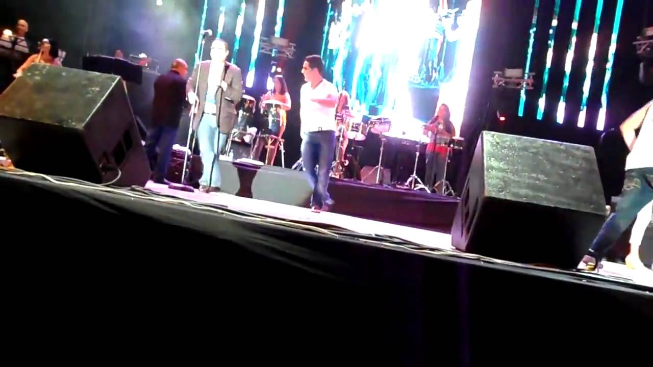 Michel Arencibia y Gilberto Santa Rosa - YouTube