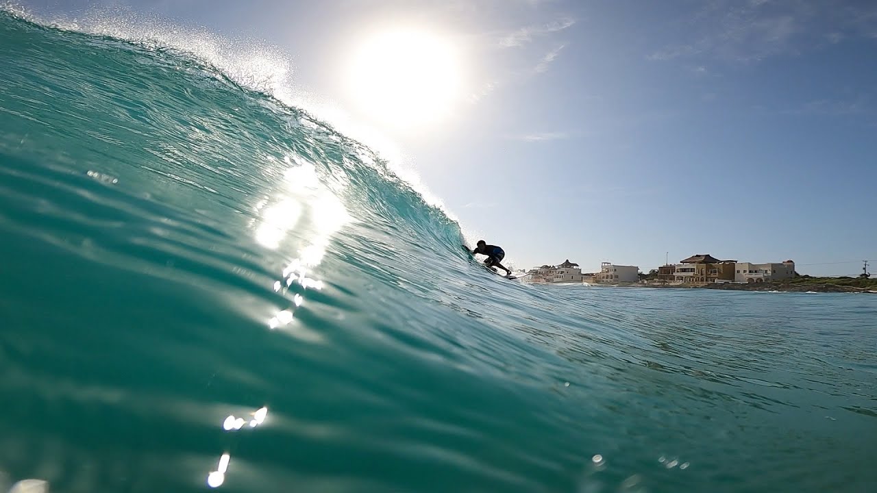 Surfing Offshore Solo Sesh - YouTube