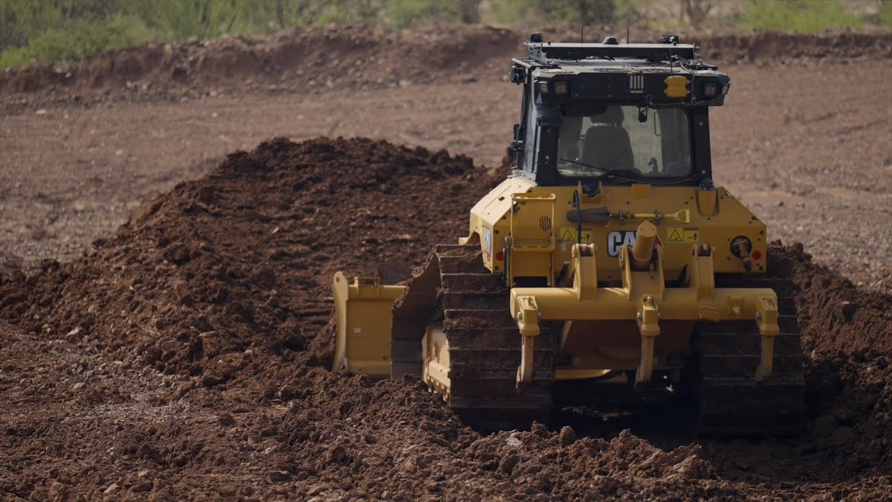 In the Dirt with Cat® Command: Slot Dozing - YouTube
