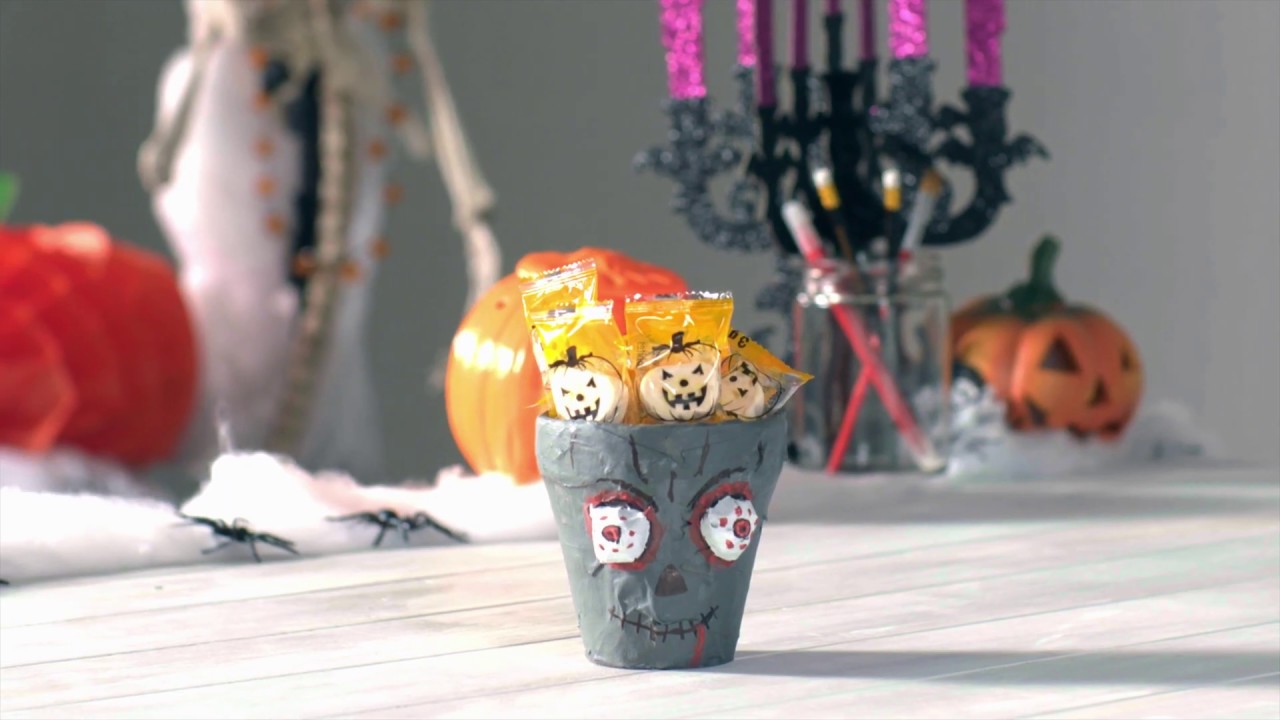 DIY Your Halloween - Papier Mache Skeleton - YouTube