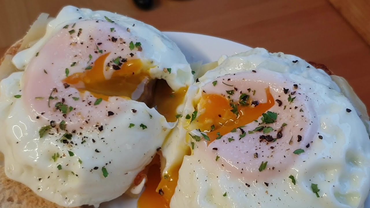 One Egg Pan Fried Eggs - YouTube