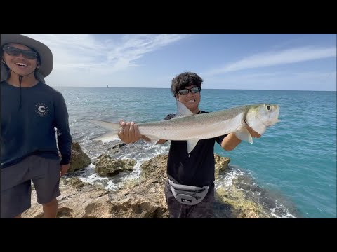 Fishing with da bois- Catching Papio and Awa Awa - YouTube