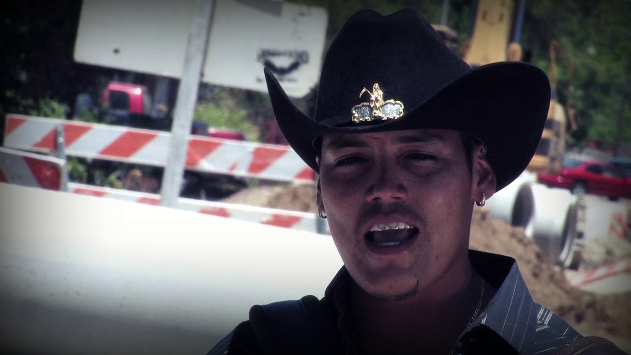 Max Montes "El Buey" (Video Oficial) - YouTube