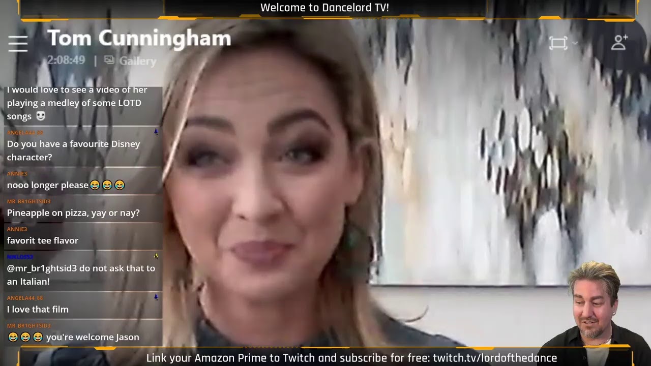 Live Chat with Lord of the Dance Violinist Giada Cunningham - YouTube