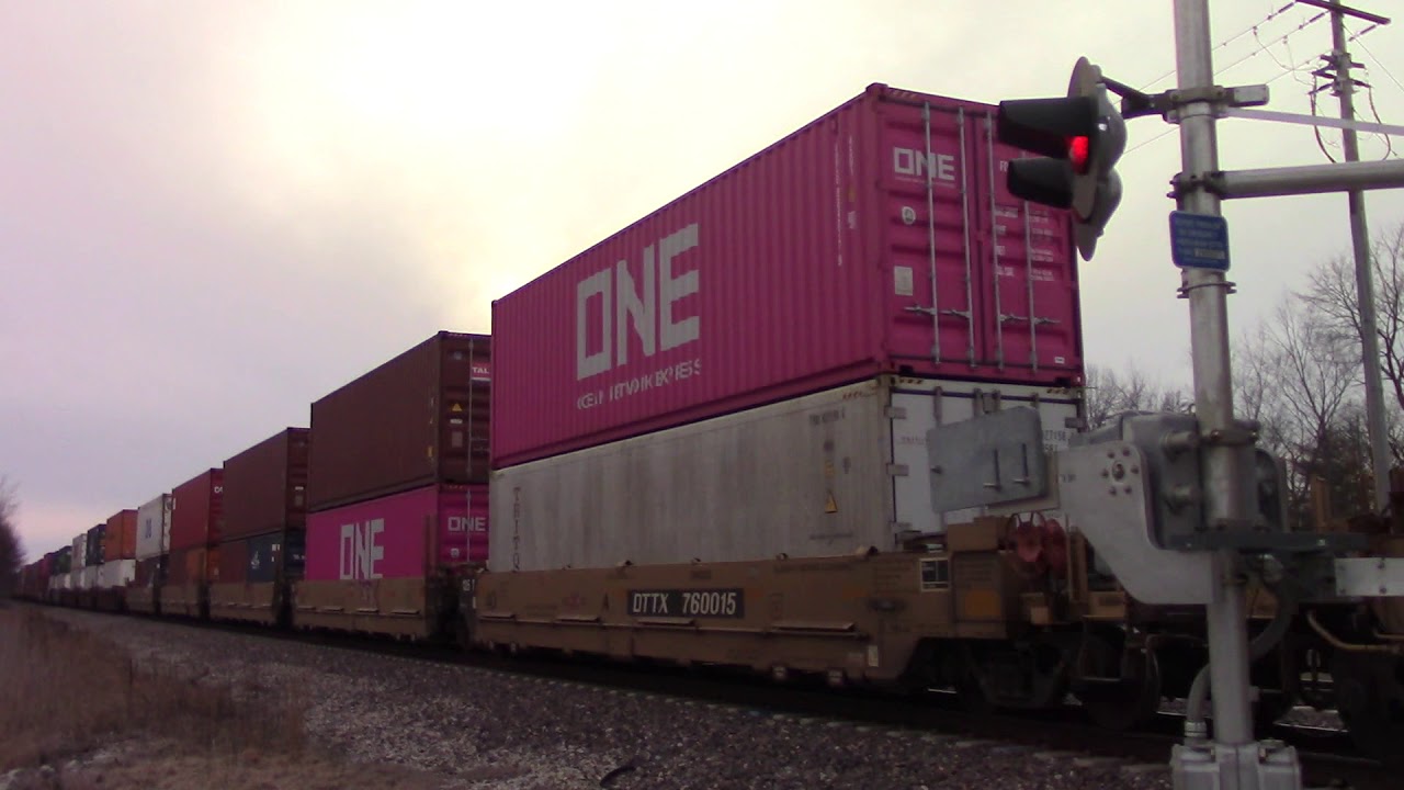 UP 8925 North Braidwood, IL 2/15/19 - YouTube