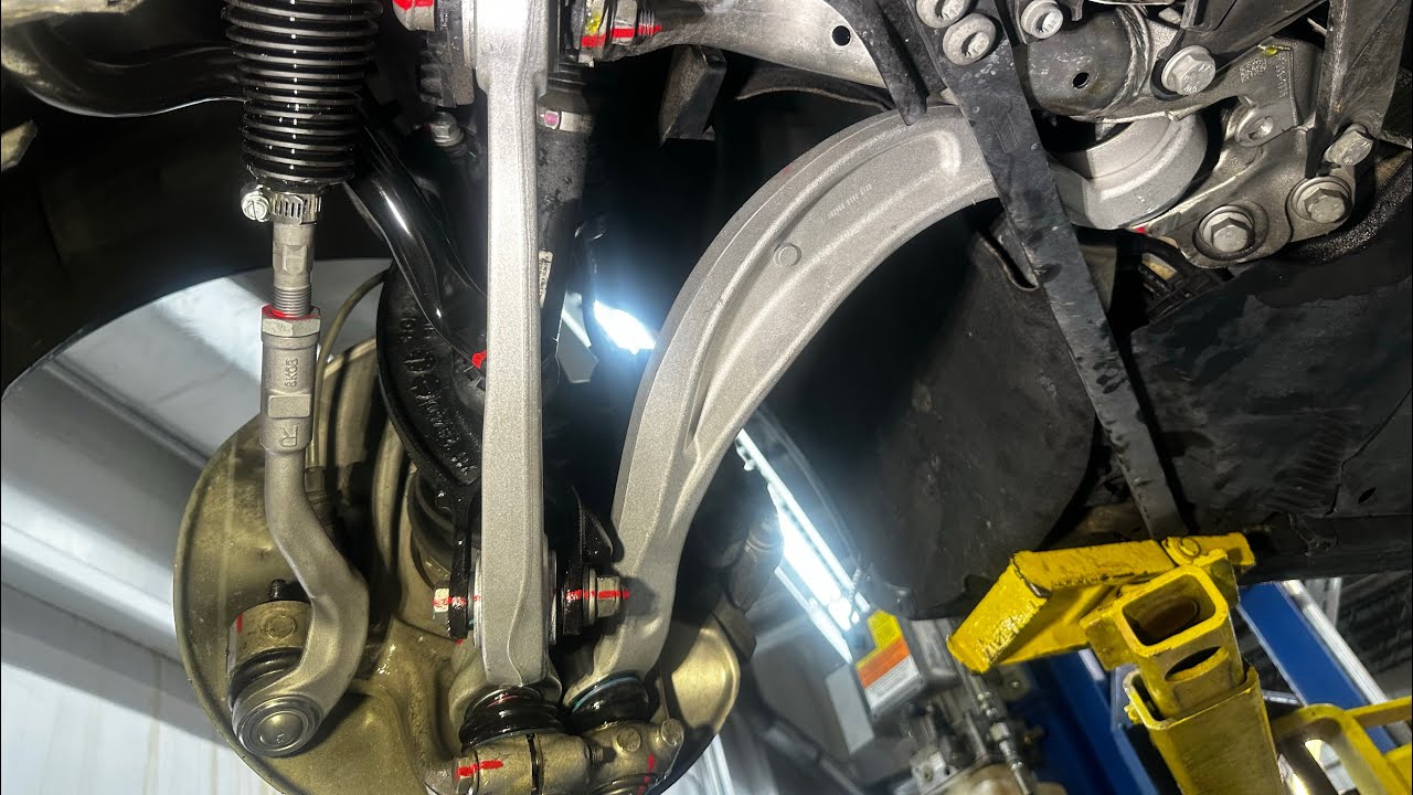 Audi A5 Control Arms Replacement after accident. - YouTube