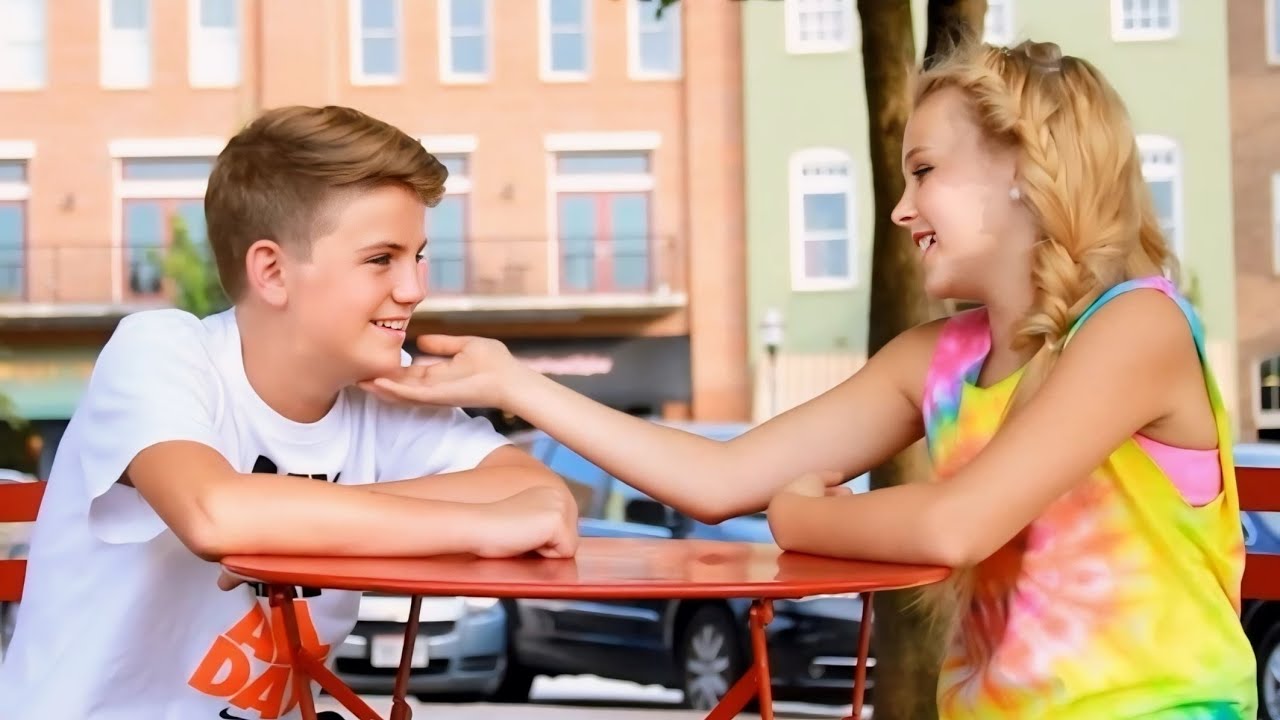 أجمل قصة حب مراهقين جننت العالم 🥀 ️🔥MattyBRaps - Right Now I_m Missing You (ft. Brooke Adee ...