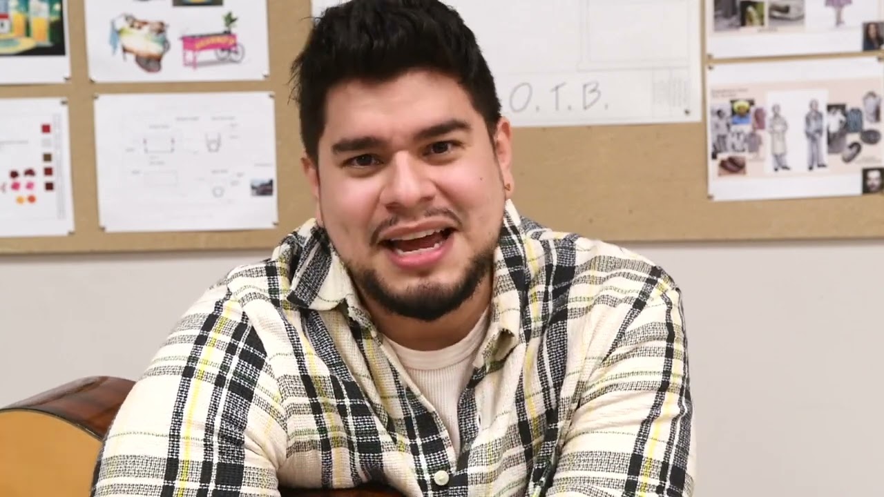 Brian Quijada on "Somewhere Over the Border" - YouTube