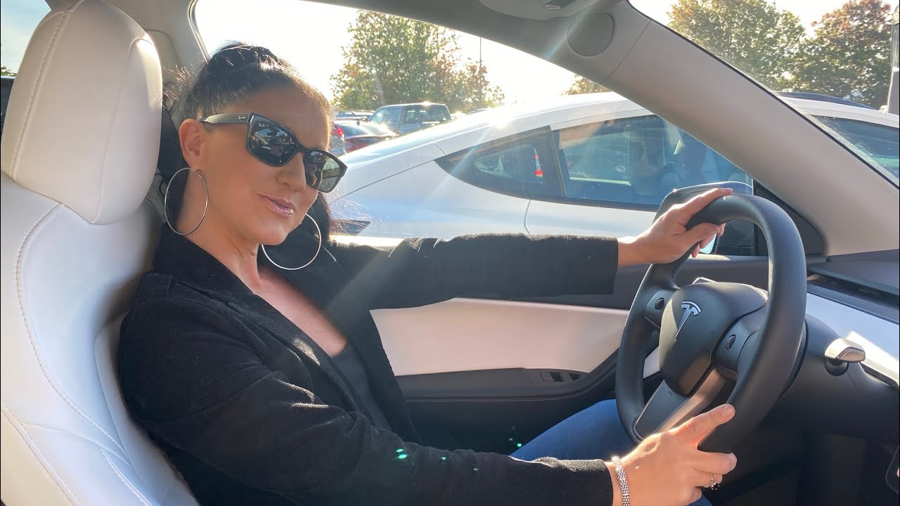 Blind Girl Test Driving The Tesla Model Y! - YouTube