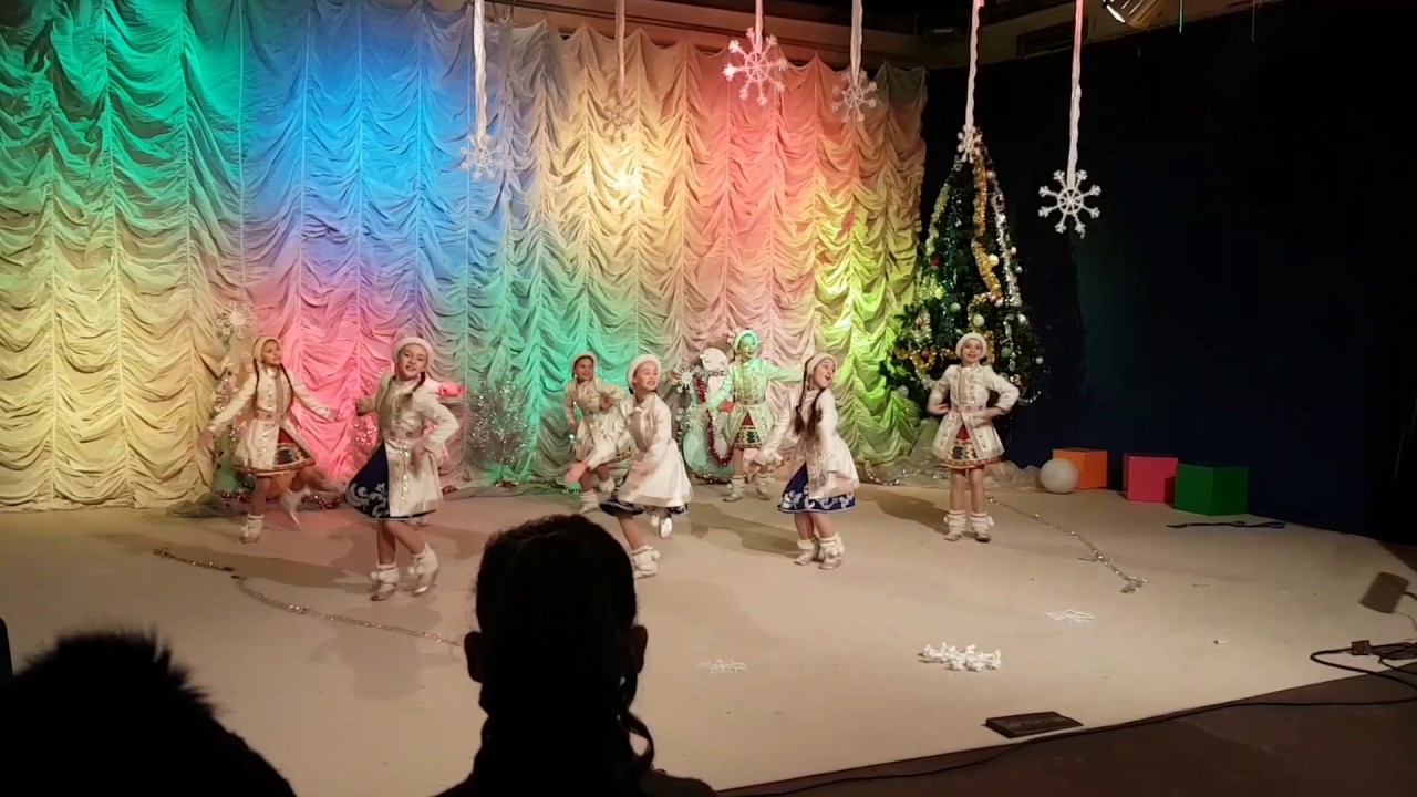 Снежок танец - YouTube