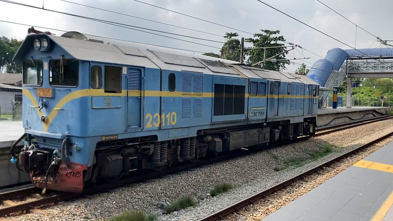 KTMB Class 23110 Jujur and Class 26107 Tanjung Karang locomotives at ...