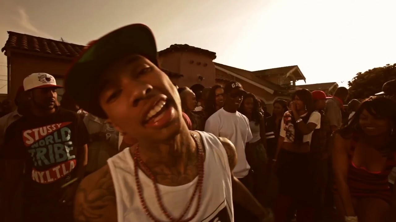 Yg Official Music Video Bitches Aint Shit Feat Tyga Nipsey Hussle - YouTube