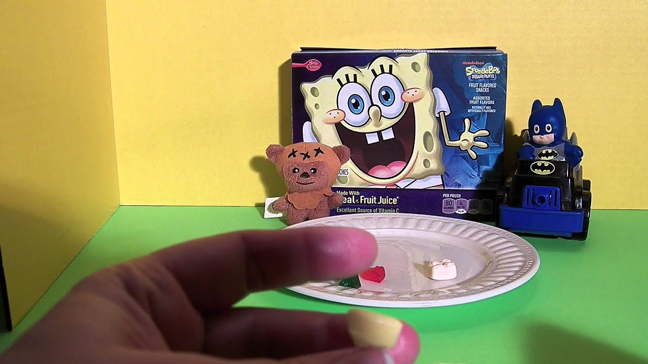 SpongeBob SquarePants Fruit Snacks -Taste Test- with Ewok Wicket ...