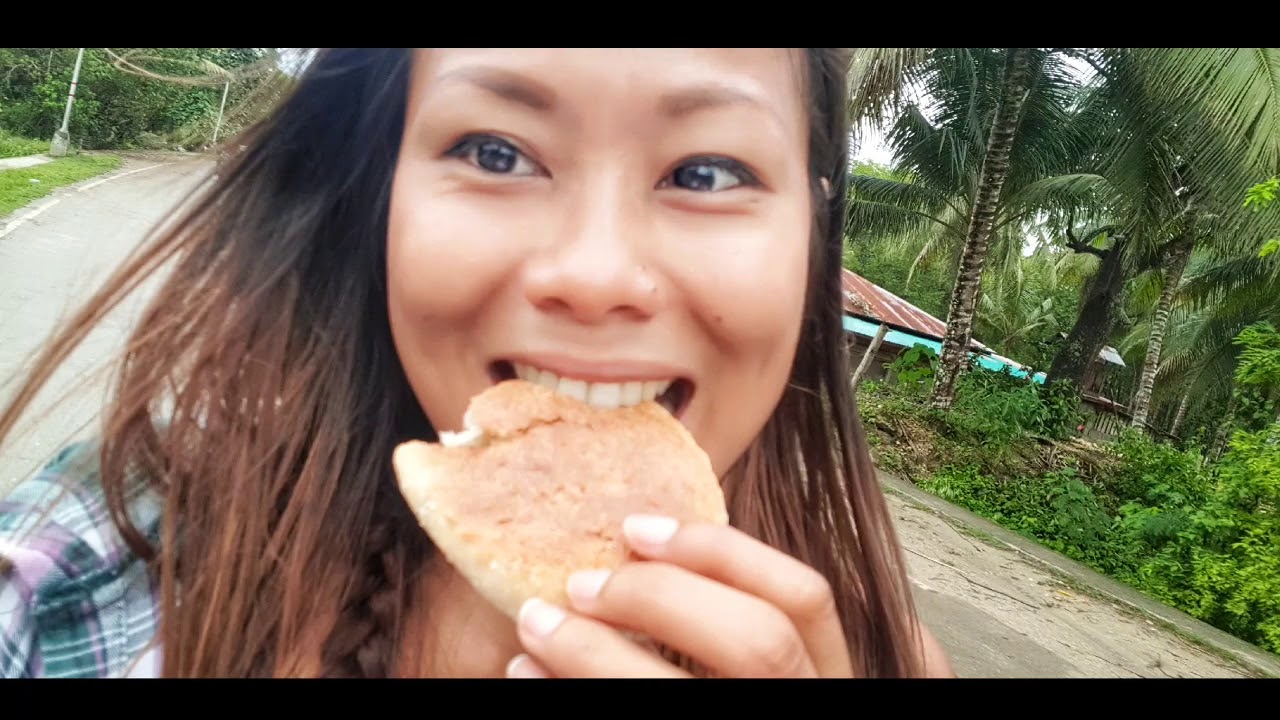 Local bread found in Cebu City! Must try - YouTube