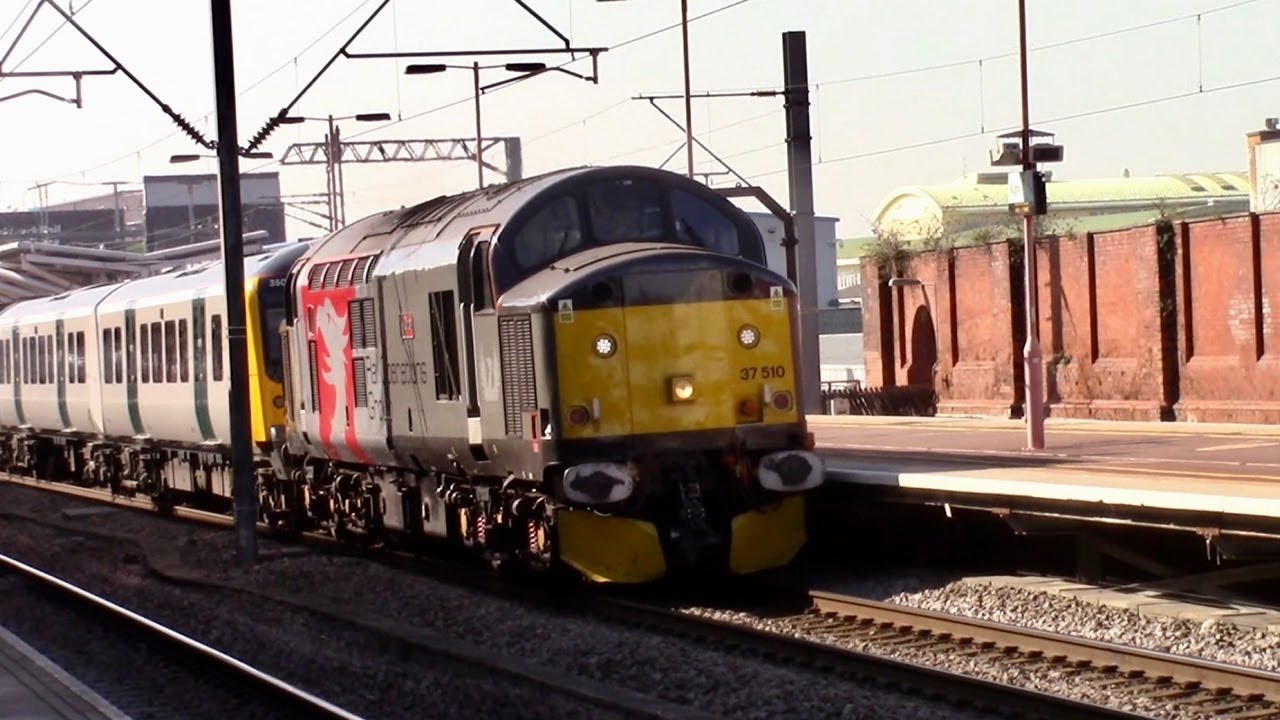 ROG Class 37510 Hauls LNWR Class 350121 Through Rugby - 17/4/21 - YouTube