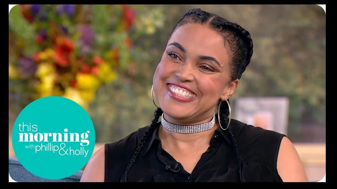 Elle se dit : « Trop belle pour trouver l'amour » - YouTube