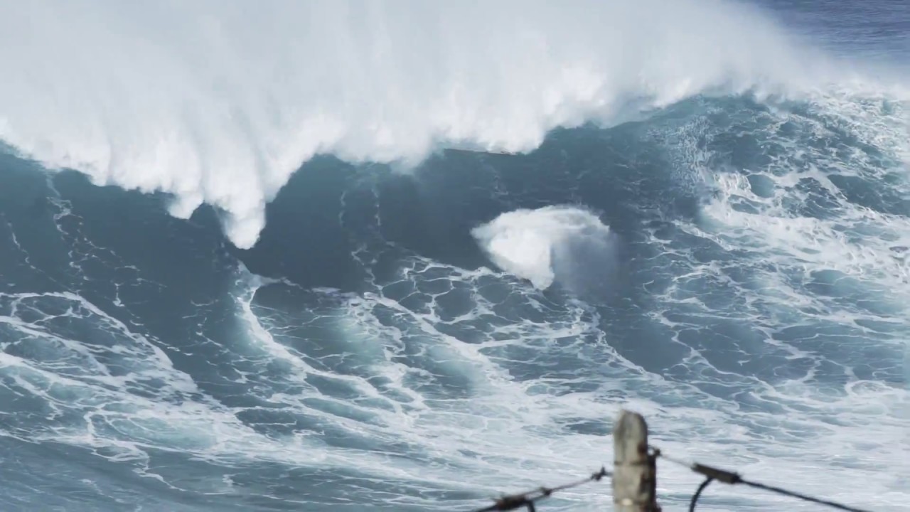 SURFER Awards 2017, Worst Wipeout Nominees: Tom Lowe, Nazaré - YouTube