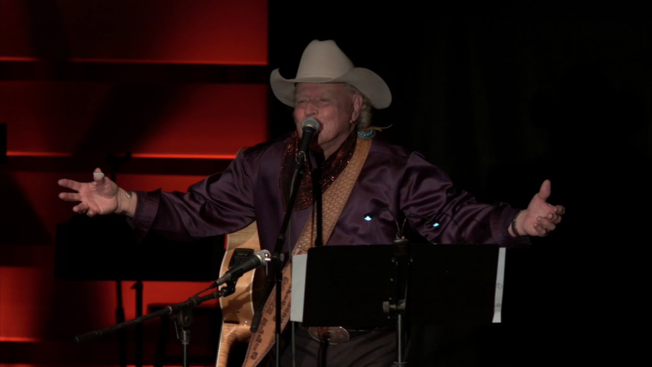 Dolan's “A NIGHT IN CONCERT” Clip - YouTube