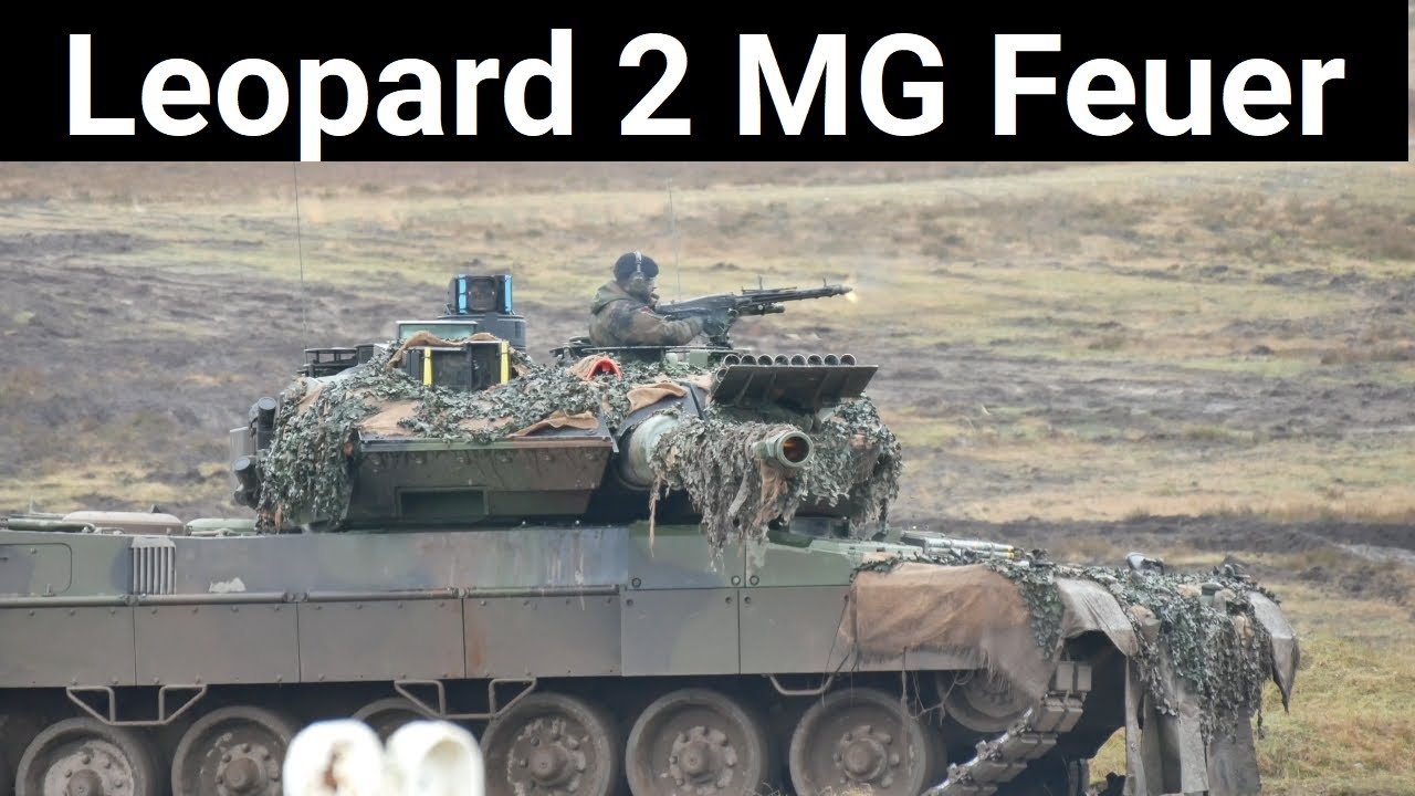 Kampfpanzer Leopard 2 A6 feuert mit Koax und Fla MG - MG3 ...