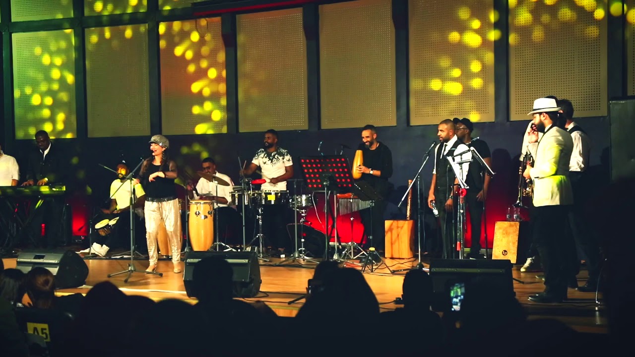 La Vida Es Un Carnaval STYLUS BAND KUWAIT - YouTube