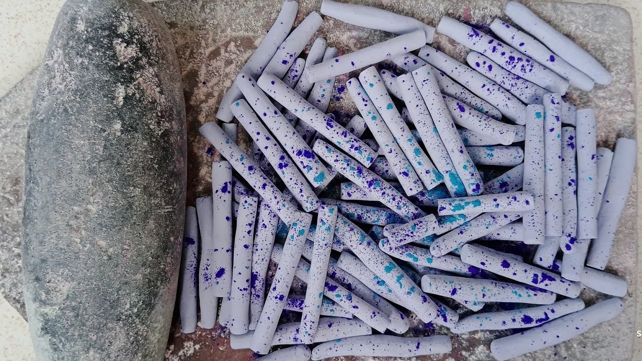 Blue Chalk crushing asmr satisfying video slate pencil crunching clay ...
