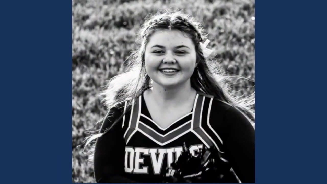 CSHS Senior Football Players and Cheerleaders - YouTube