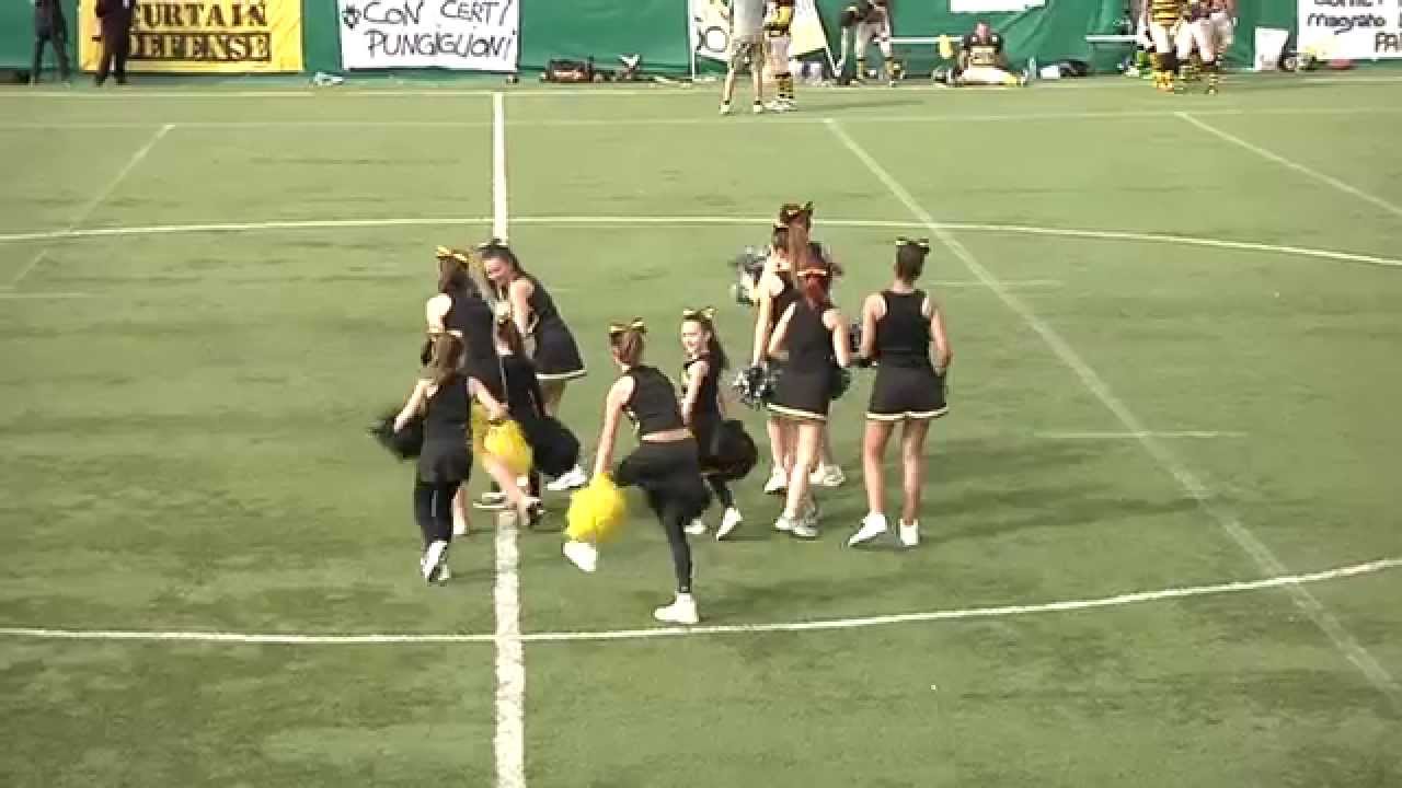 Steelers Cheerleaders Exhibition - YouTube