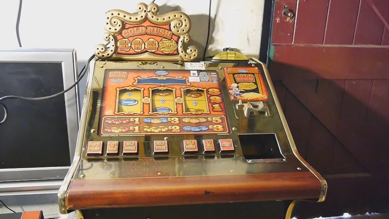 showing my gold rush stampede fruit machine and winning 25 pound ...