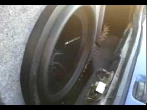 soundstream t6 15 - YouTube