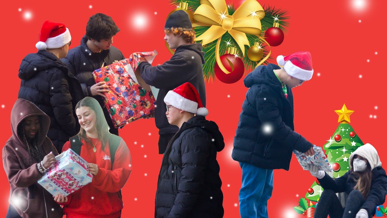 Giving Christmas Gifts To Strangers - YouTube