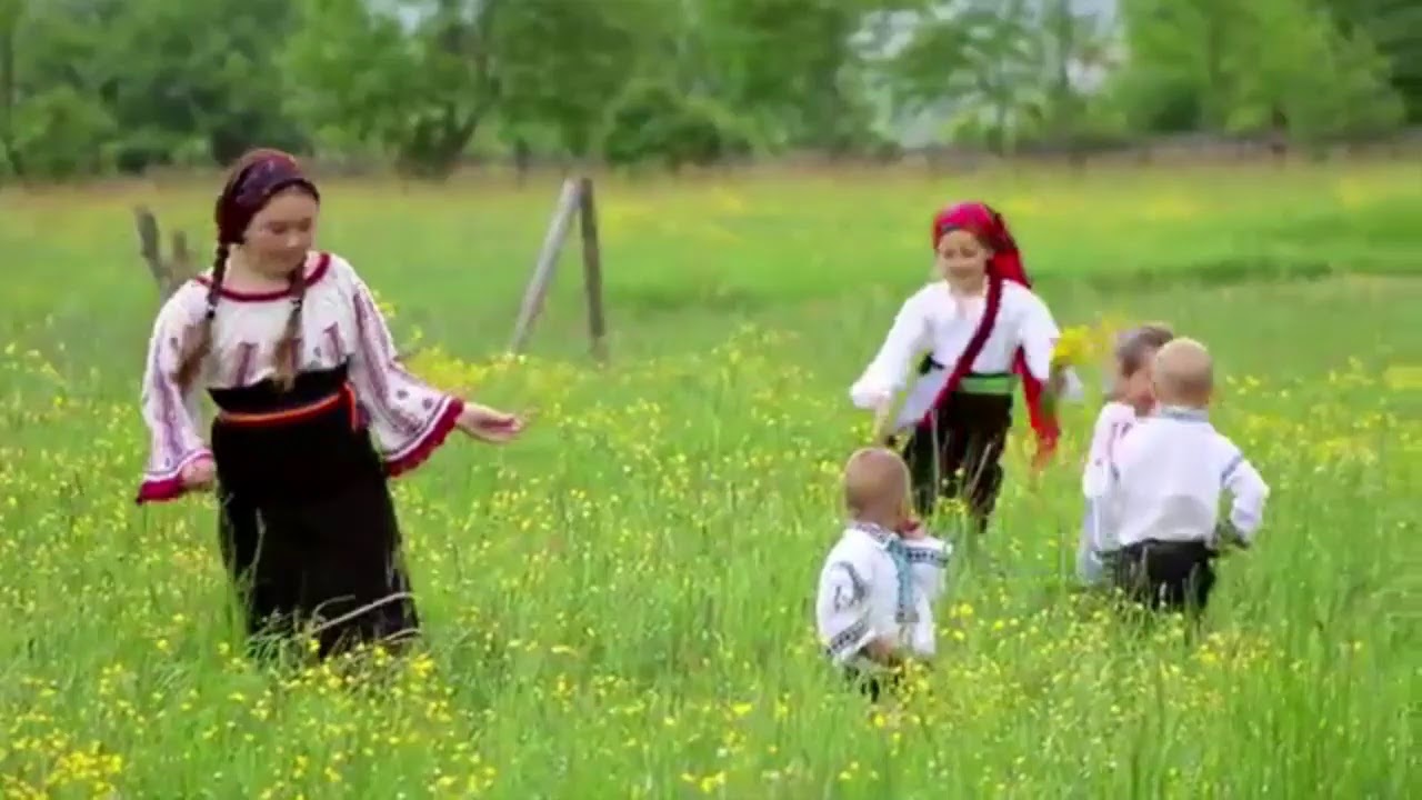 Fluxul live al utilizatorului Elena Rusu - YouTube