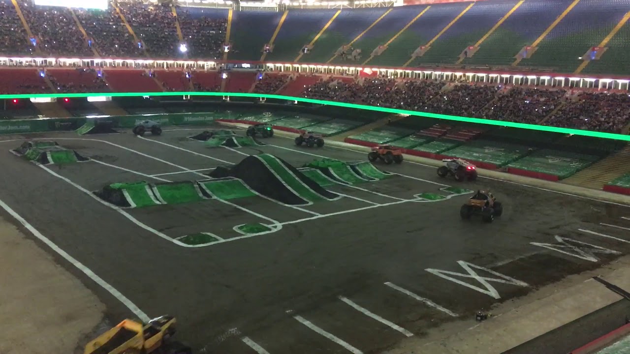 Monster Jam Cardiff 2019 - Parade Lap - YouTube