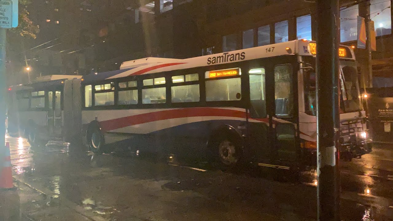 SamTrans 2002 NABI 436.10 (60-SFW) Diesel #147 - YouTube