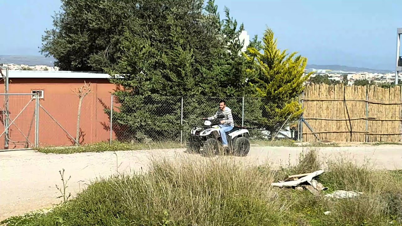 ATV Drifting In Dirt - YouTube
