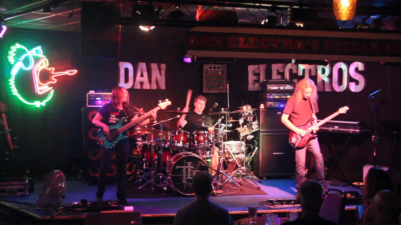 Travis Larson Band Performs at Dan Electro's Guitar Bar (1 of 3) 8/17 ...