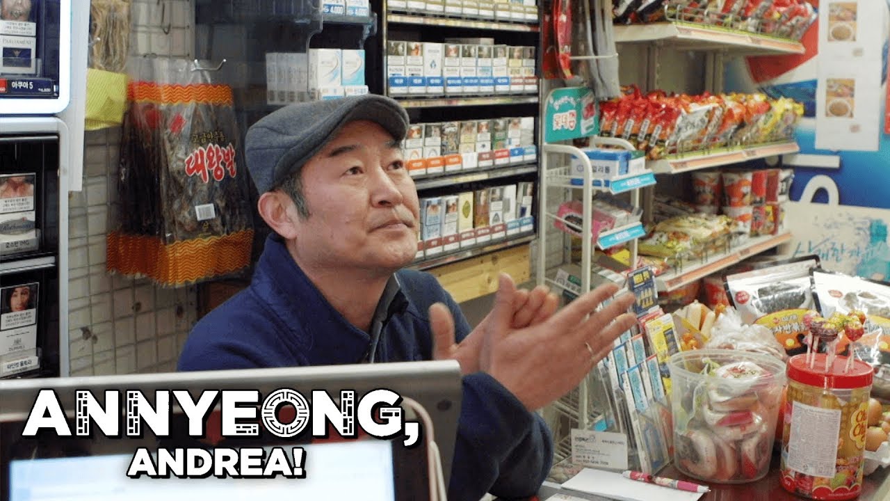 The real "Kim's Convenience" in Korea | Annyeong, Andrea! - YouTube